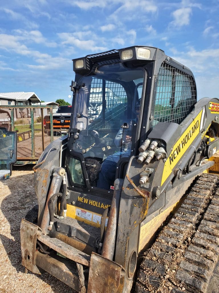 New Holland L&C Series Windshield with Half Frame